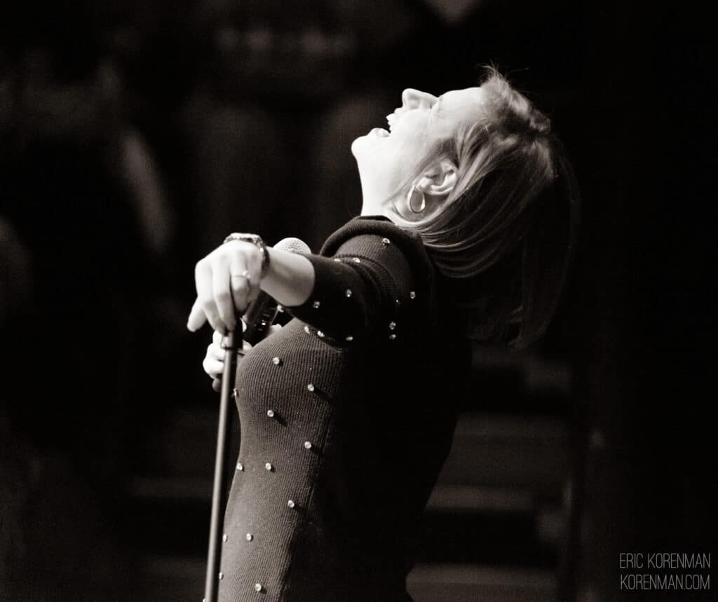 Official Site for Kerri Louise – Comedian and Actress