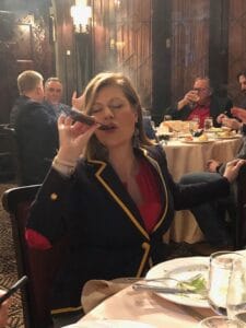 Official Site for Kerri Louise – Comedian and Actress